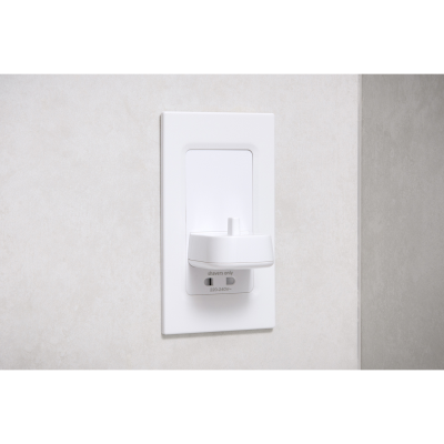 Proofvision in Wall Electric Toothbrush Charger With Shaver Socket PV12P UK