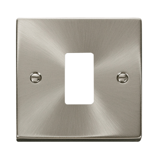 Click VPSC20401 Gridpro 1 Gang Deco Plate Satin Chrome GridPro UK